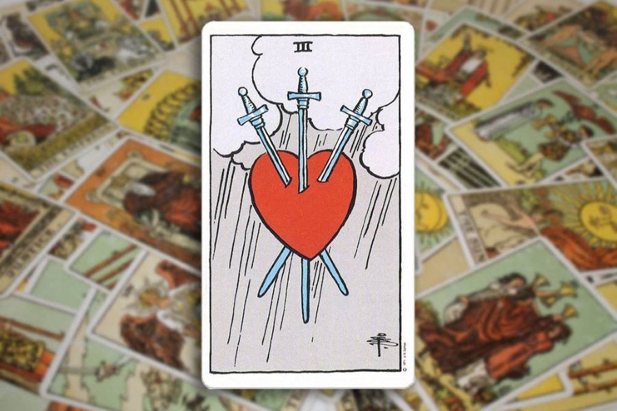 Three of Swords - Mô Tả & Giải Nghĩa Trải Bài | Astroreka